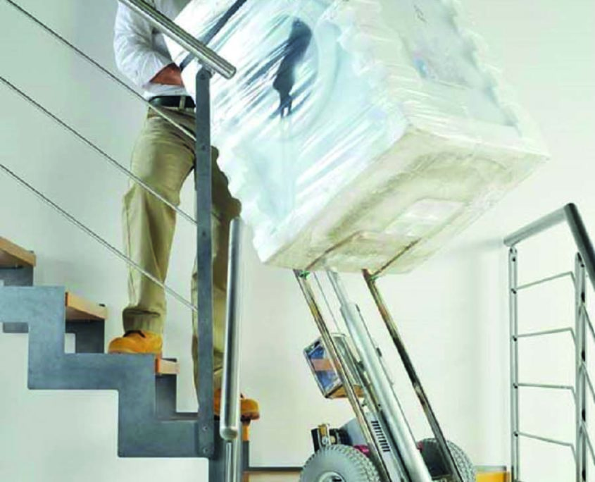 Mit Buddy & Buddy Lift überwinden Lasten selbst Wendeltreppen
